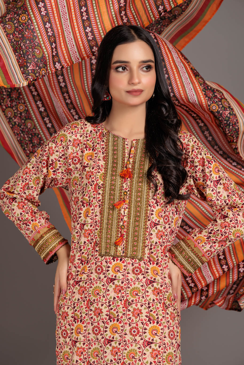 O-WHITE-LAWN-3 PIECE (SAS233P40) – Bonanza Satrangi